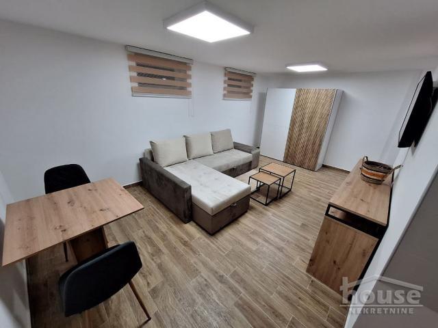 PETROVARADIN - PETROVARADIN - 29.00 m2