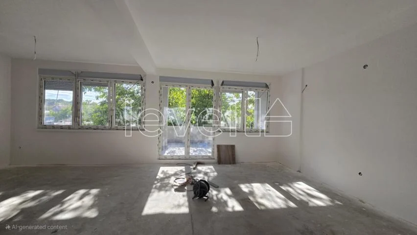 PETROVARADIN - PETROVARADIN - 140.00 m2