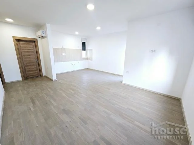 SREMSKA KAMENICA - ALIBEGOVAC - 79.00 m2