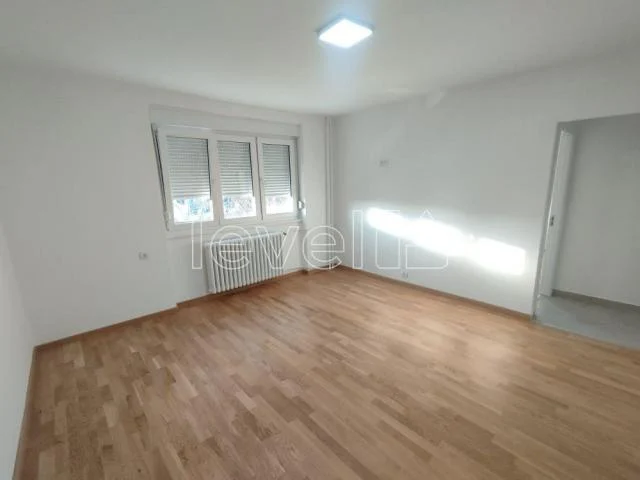 NOVI SAD - SAJAM - 54.00 m2