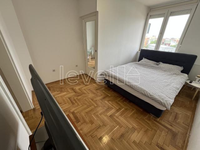 NOVI SAD - BULEVAR OSLOBOĐENJA - 33.00 m2