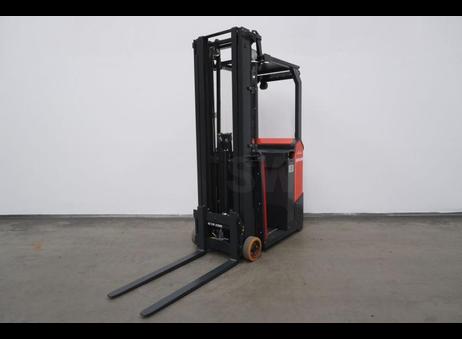 Dizel viljuškar Linde E 10 8917