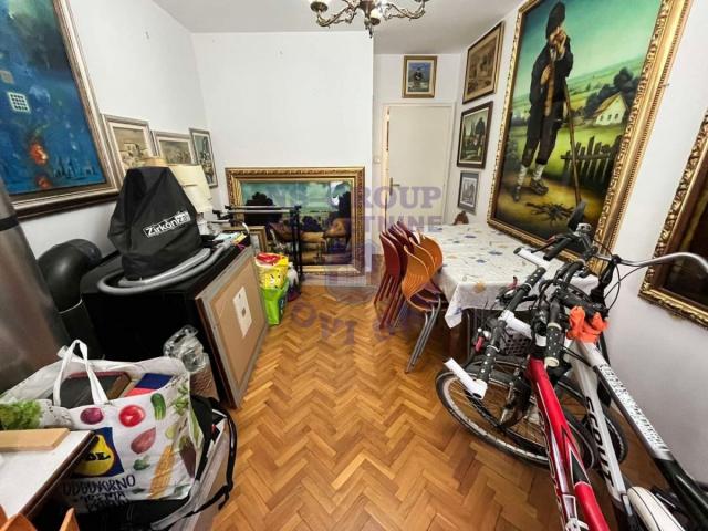 Prodaje se odličan dvosoban stan na Podbari.