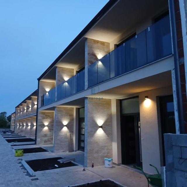 Batajnica, novogradnja, 95.43 m2