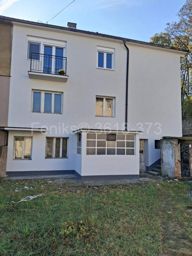 Prodaja stana Karaburma 62m2