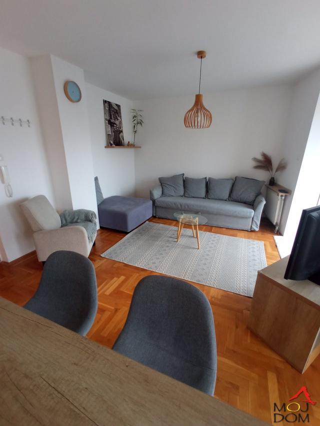 NOVI SAD - SOCIJALNO - GARSONJERA - 34 m2 - 102,000€