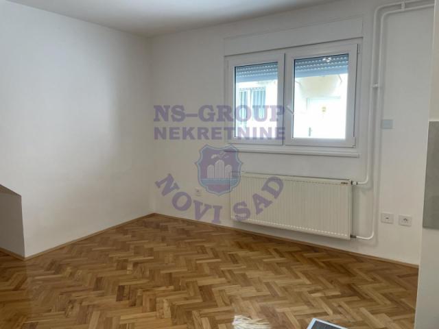 Garsonjera Centar