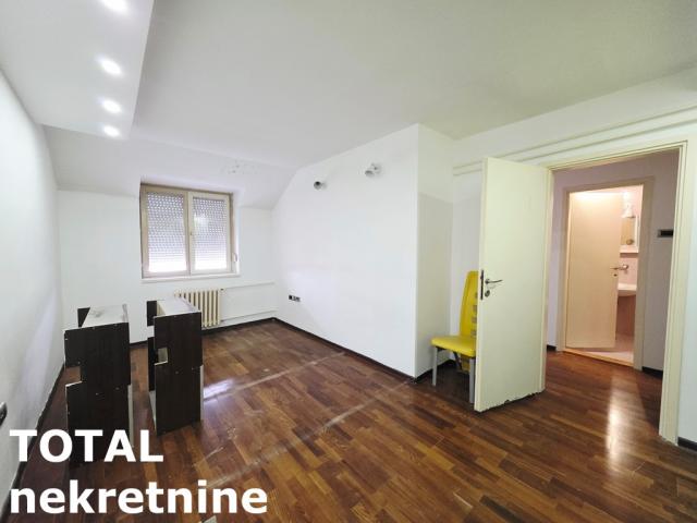 NOVI SAD - ZELEZNICKA STANICA - 32.00 m2