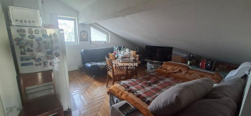 Crveno Barjače, Bele vode, Čukarica ID#9397
