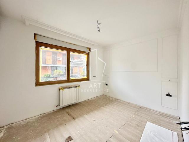 Zvezdara, nvg blizu Kluza, mereno 100m2 ID#13089