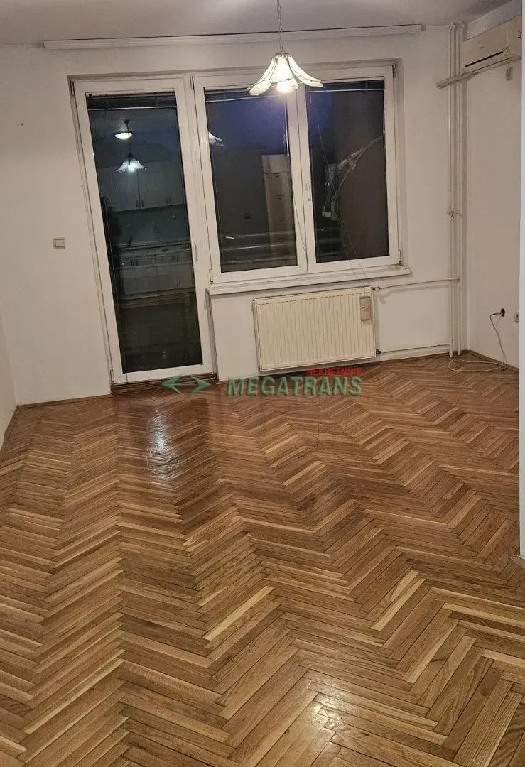 Izdavanje, jednosoban stan, 47m², Centar, Novi Sad