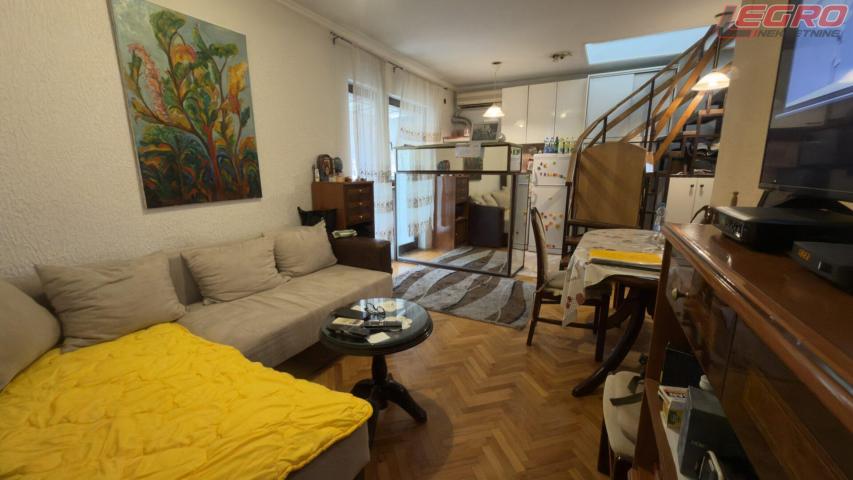 Trosoban duplex u Žarkovu