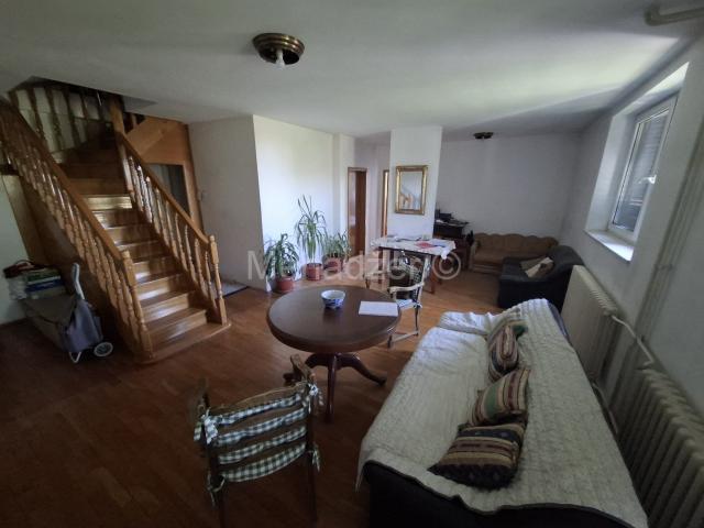 Banovo brdo-Golf/Košutnjak 115m2 4,0sob, dupleks 2. sprat,2 mč, garderoba