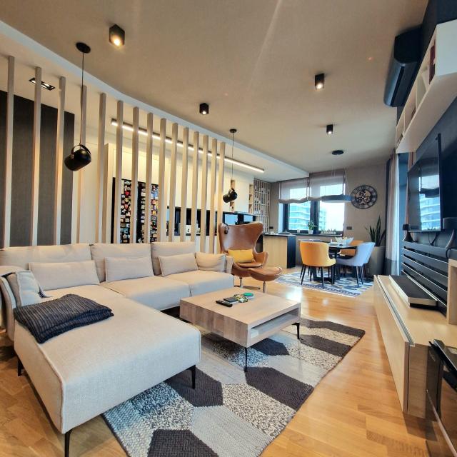 Stan 112m2, Savski Venac, Beograd na vodi
