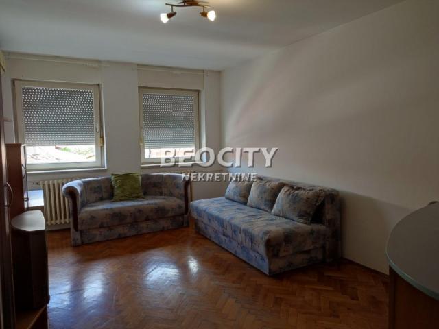 Novi Sad, Centar, Pavla Papa, 0.5, 30m2, 105000EUR