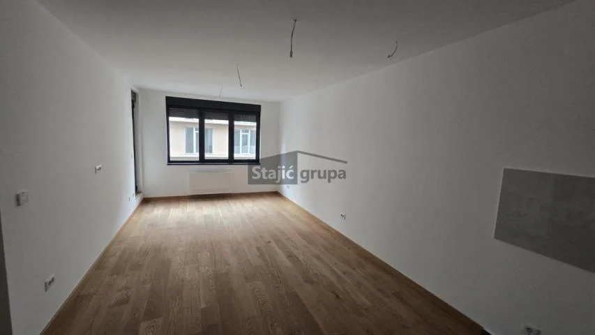 Nov, Vojvoda Residence