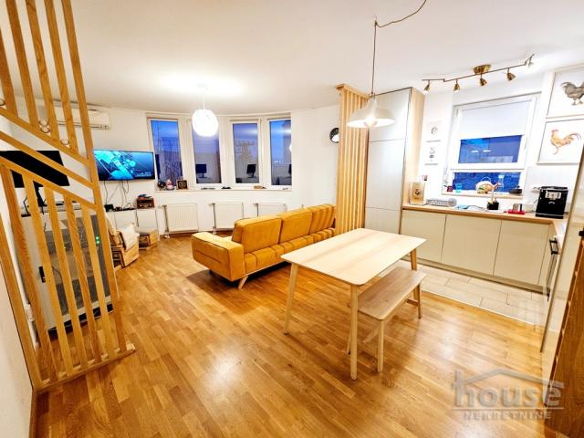 PETROVARADIN - PETROVARADIN - 83.00 m2
