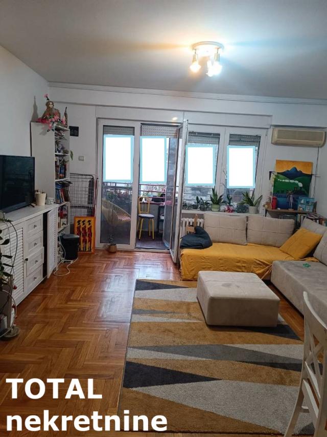 NOVI SAD - CENTAR - 77.00 m2