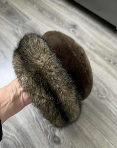 Prelepa nova šubara od veštačkog krzna