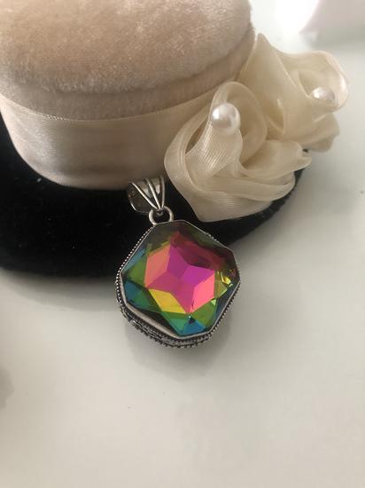 Privezak Misticni topaz