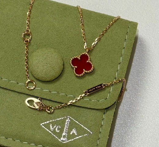 Van Cleef ogrlica nova