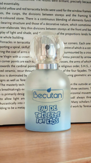 Becutan parfem