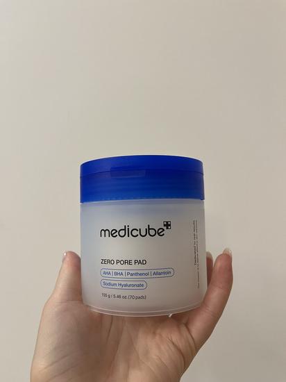 Medicube zero pore pad