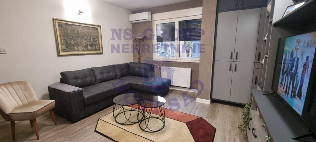 Garsonjera 28m2 Bulevar
