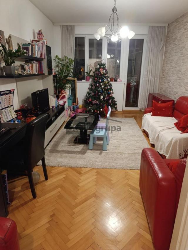 Duplex na Karaburmi