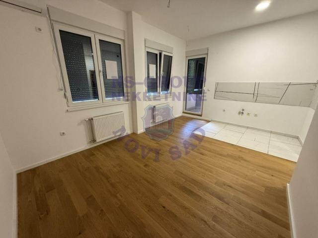 Retko u ponudi. Extra nova uknjižena garsonjera S PDV-OM.