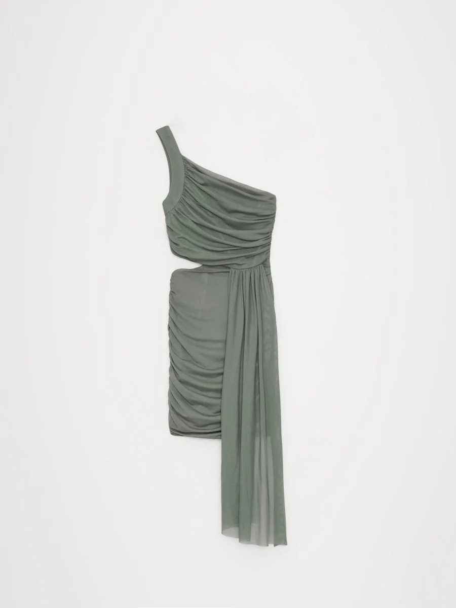 Elegantna mini haljina preko jednog ramena