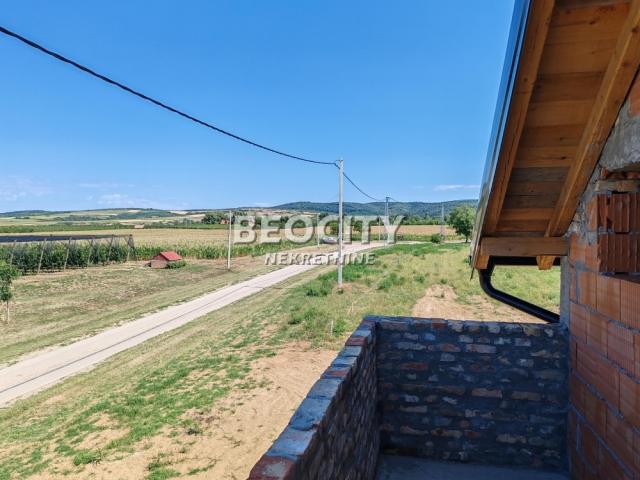 Sremska Mitrovica, Manđelos, , 9a, 14000EUR samo plac bez projekta