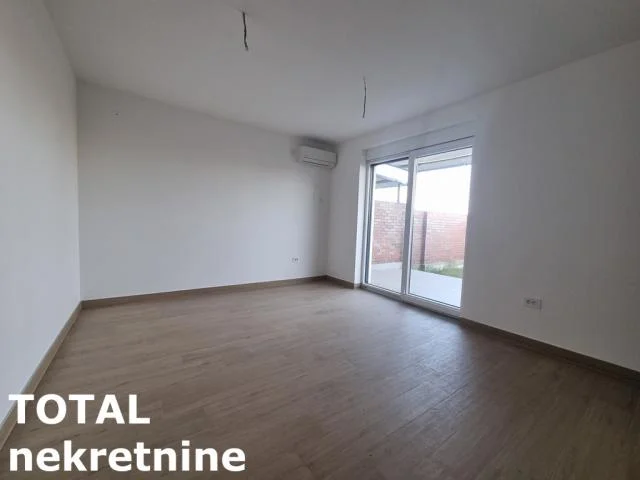 PETROVARADIN - MISELUK - 151.00 m2