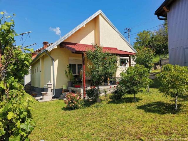 Prodaja, Kuća, 112m2 , Bresnica
