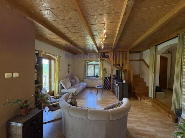 Odlična kuća na Popovici 139m2