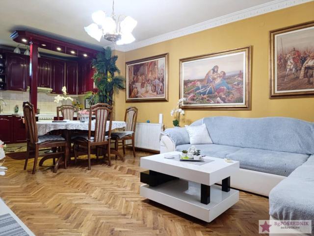 Pančevo, Donji grad, Kraljevića Marka, 196m2+65m2, 3.28a