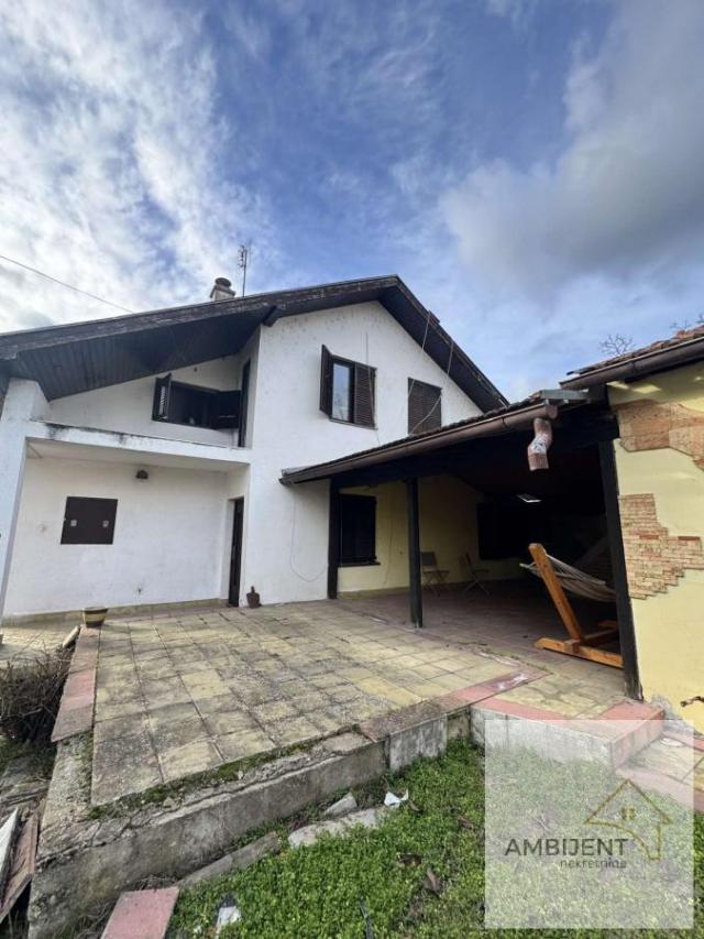 Kuća+Spa centar u Novim Banovcima, 203m2