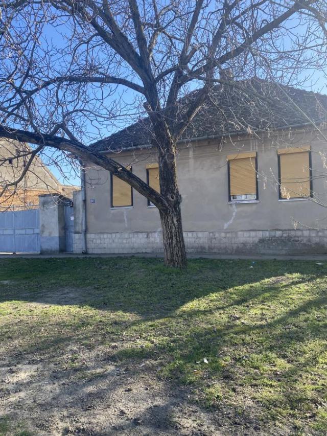 Kuća u Samošu