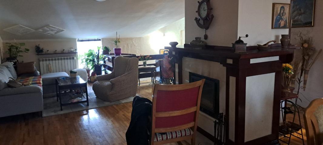 STARA PAZOVA NOVA PAZOVA 300m2 , G ,250000e