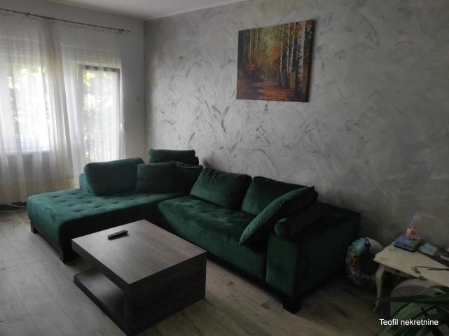 STARA PAZOVA NOVA PAZOVA 148m2 , 132000e