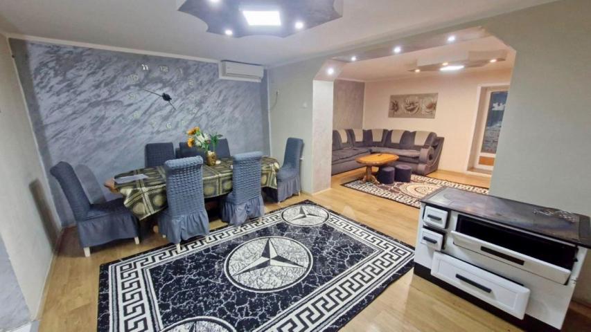 Kuća Doroslovo, 160 m², plac 1.988 m²
