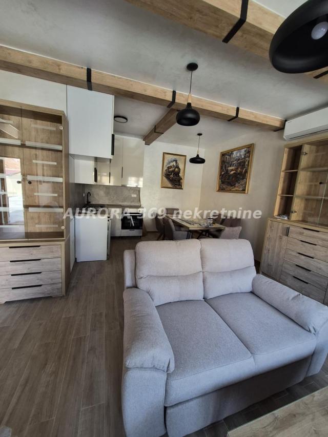 RUMA! FENOMENALNA NOVA KUĆA! 80m2, 2 PARKING MESTA