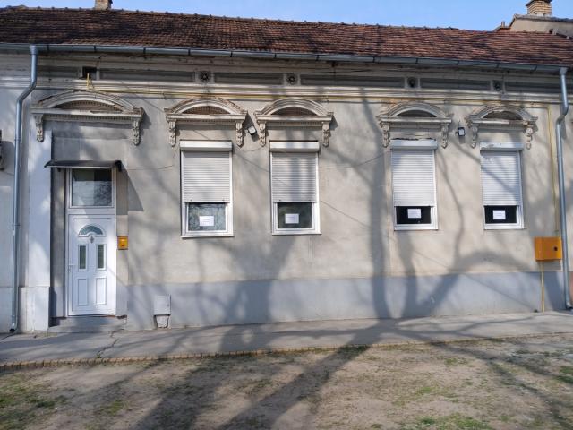 Kuca na prodaju na odlicnoj lokaciji
