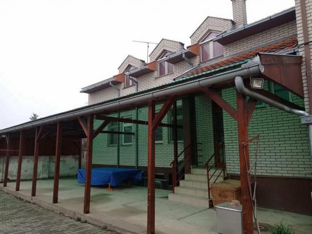 Poslovna zgrada 1400m Zrenjanin, centar  u zakupu