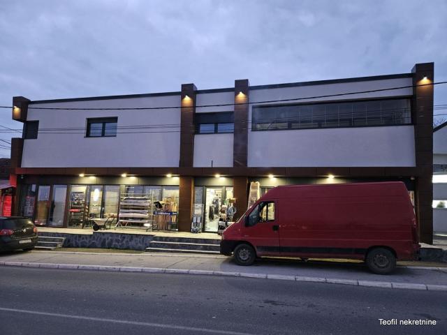 LAZAREVAC LAZAREVAC 640m2 , (2T) ,720000e