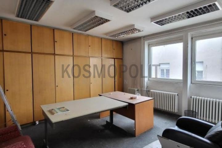 Prodaja, Poslovni prostor, Trg Republike, Emilijana Josimovića