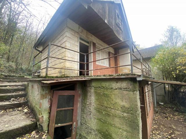 Vikendica u selo Oraovica