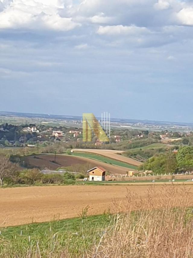 Plac sa strujom i prelepim pogledom, HITNA PRODAJA!
