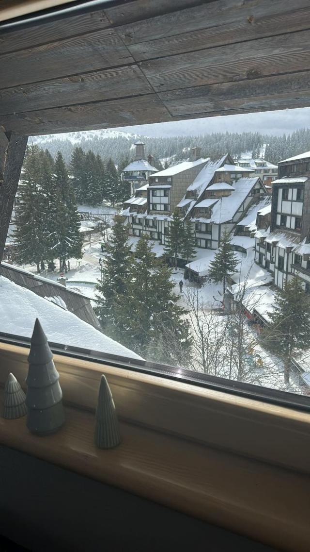 Lux, renoviran apartman u Konacima. Retko u ponudi!