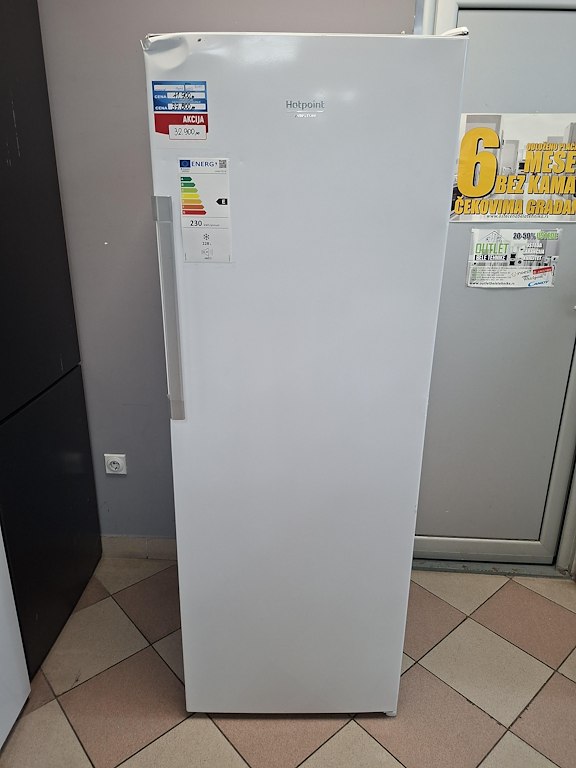 ZAMRZIVAČ HOTPOINT ARISTON UHA6 F2C W , 167 CM.